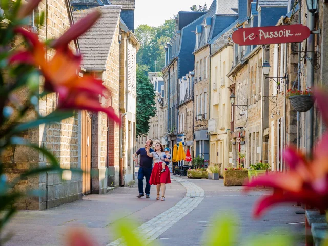 Au détour des rues | Tourisme à Villedieu- Votre séjour dans la Cité du ...